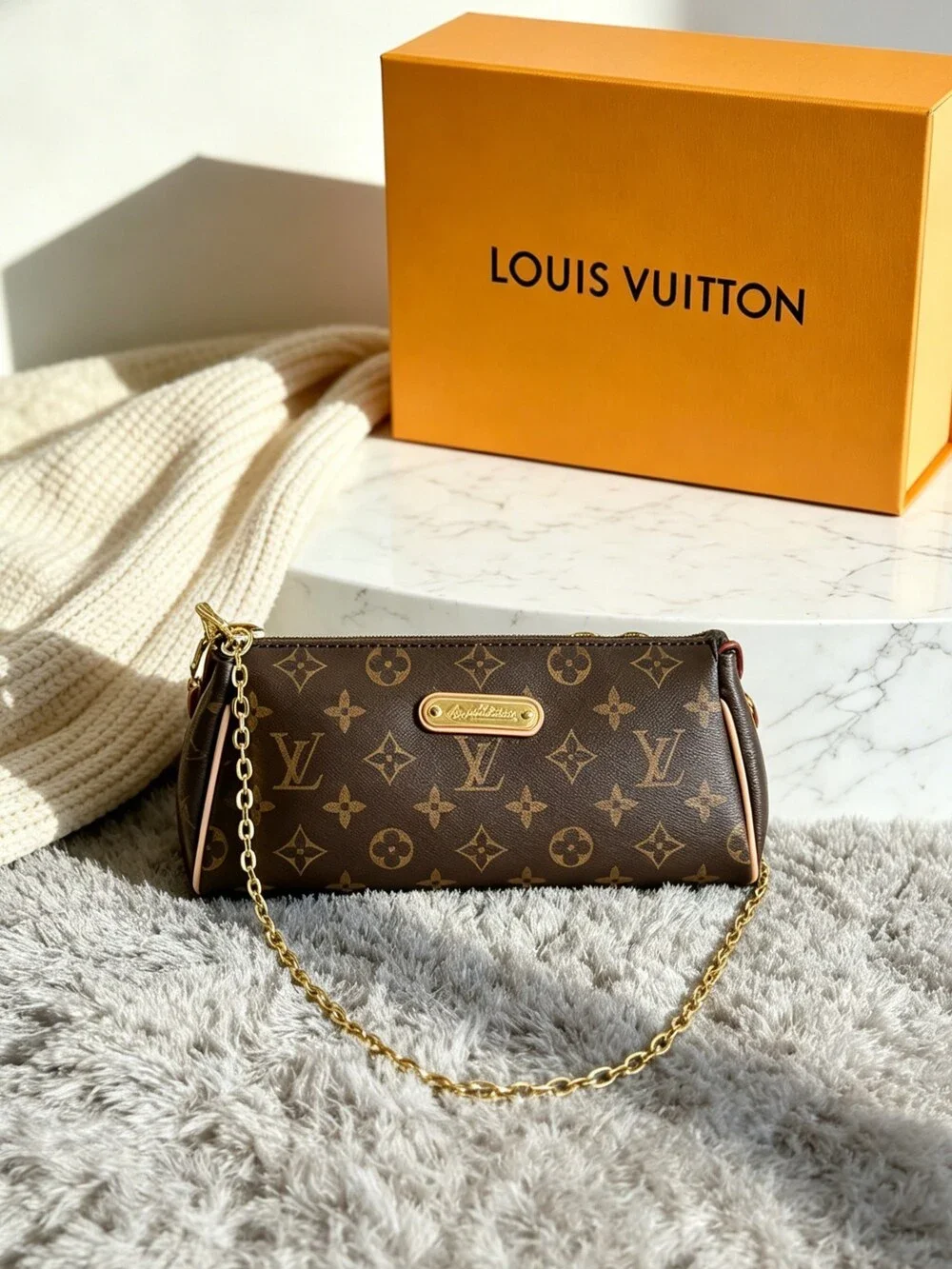 Louis Vuitton | Tops | Louis Vuitton Eva Clutch Monogram | Poshmark